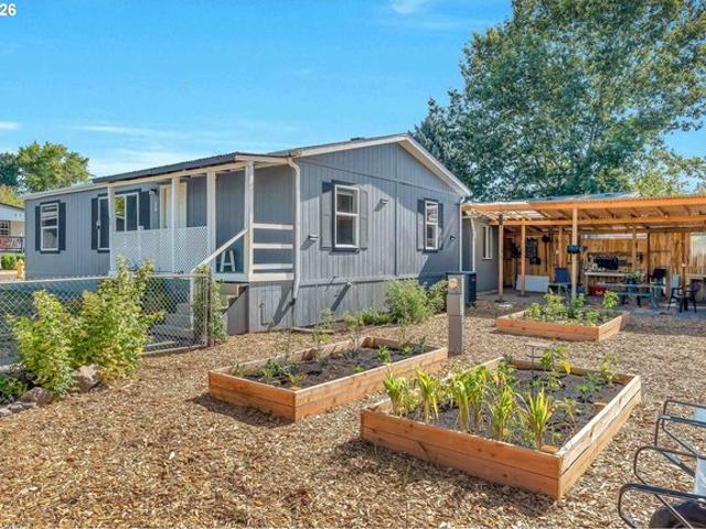 8300 NE Quatama St Unit 28, Hillsboro, OR 97006