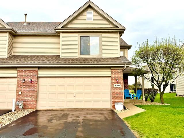 8300 Auburn Ln, Frankfort, IL 60423 | Compass