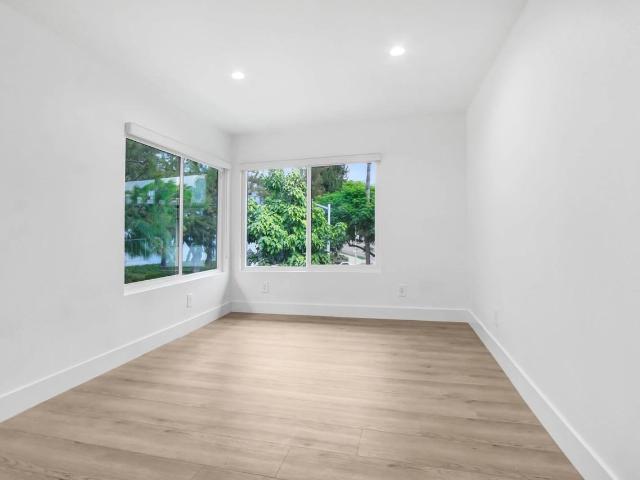 8300 De Longpre 2 Bedroom Apartment for Rent at 8300 De Longpre Ave, West Hollywood, CA 90069 West Hollywood