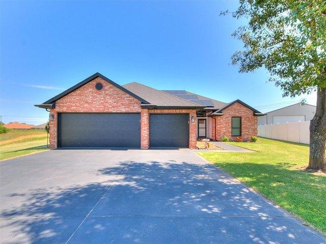 8300 SW Canyon Trail Dr, Oklahoma City, OK 73135