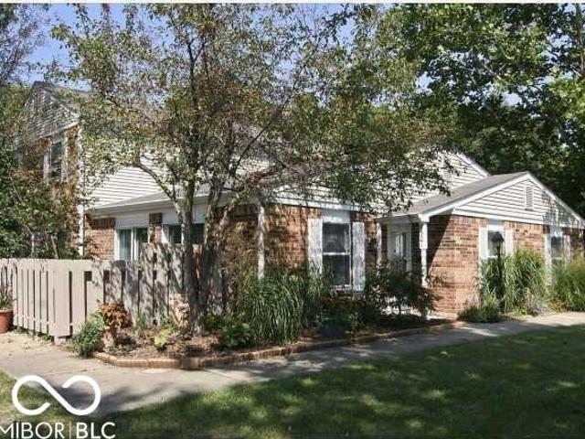 8301 Hewlet Dr Unit 6F, Indianapolis, IN 46268