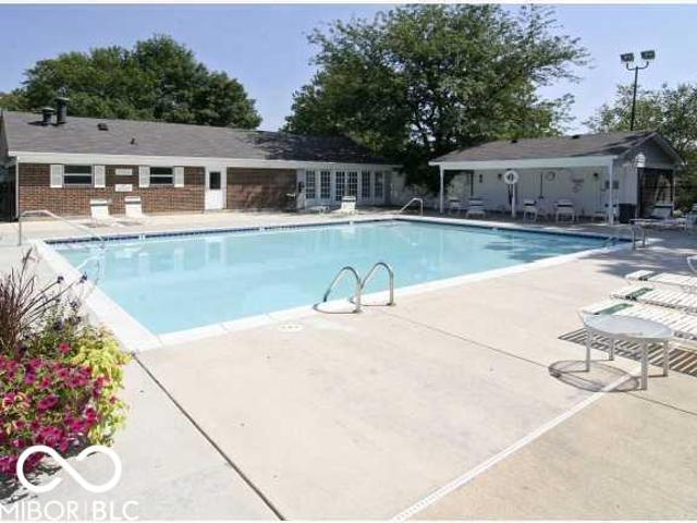 8301 Hewlet Drive # 6F