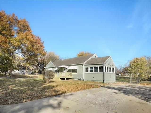 8301 Highland Avenue