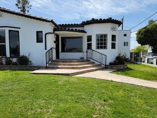 8301 S 3rd Ave, Inglewood, CA 90305