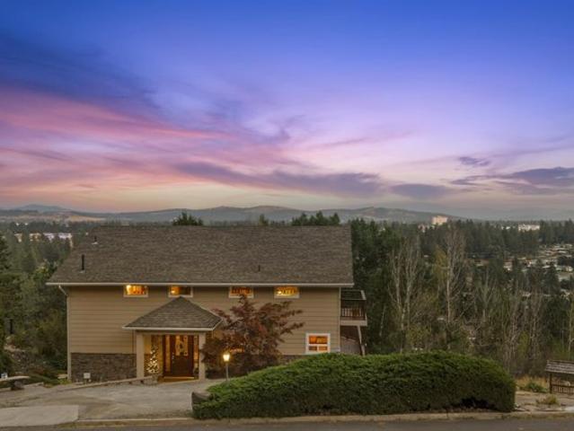 8302 N Northview Rd, Spokane, WA 99208