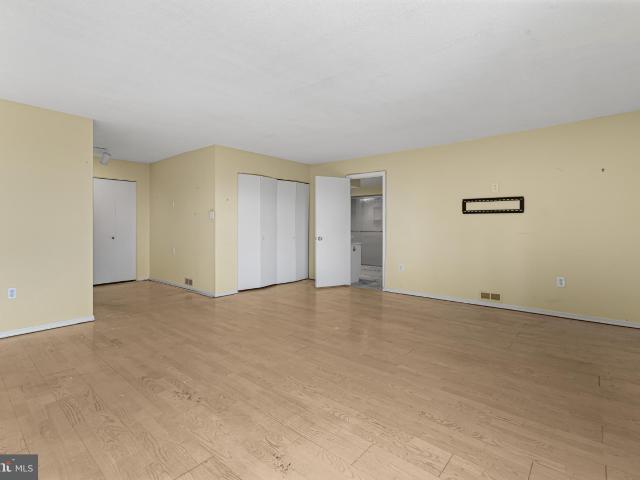 8302 Old York Rd, Unit B42, Elkins Park, PA 19027 | MLS #PAMC2168