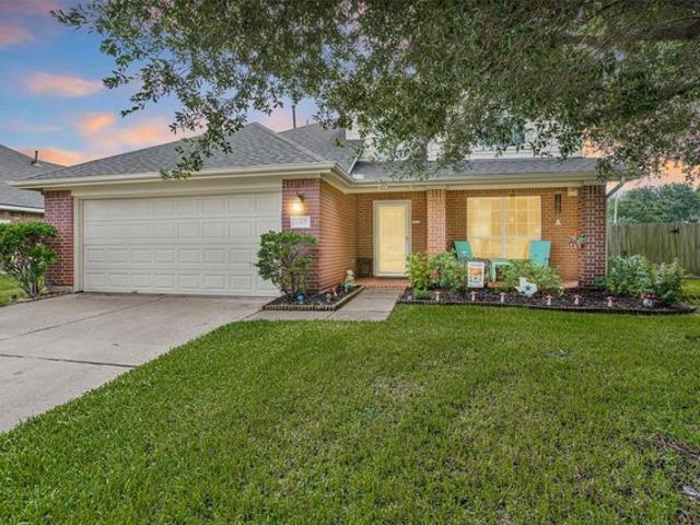 8302 Coriander Ln, Baytown, TX 77521