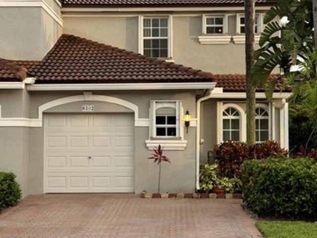 8302 Via Serena, Boca Raton, FL 33433