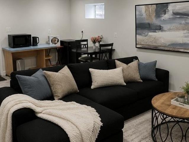 8303 Navahoe Level Dr Unit Lower, Silver Spring, MD 20903