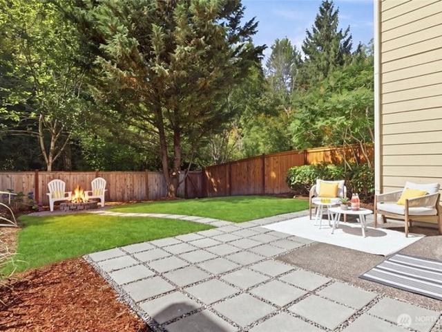 8303 rd Pl NE, Redmond, WA 98053