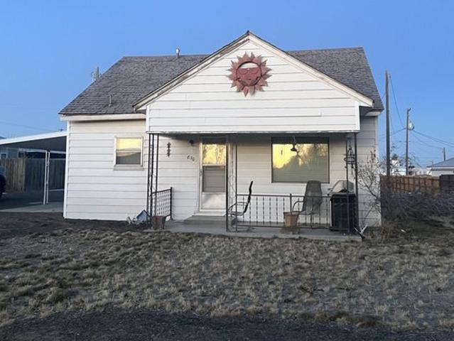 830 Adell St, Filer, ID 83328