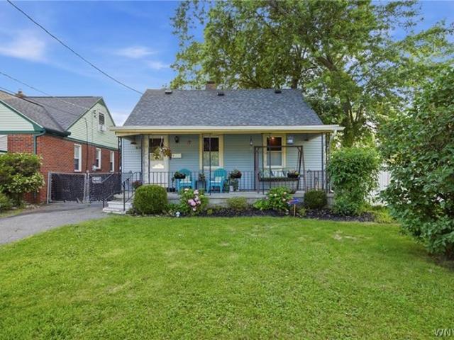 830 Beach Rd, Buffalo, NY 14225