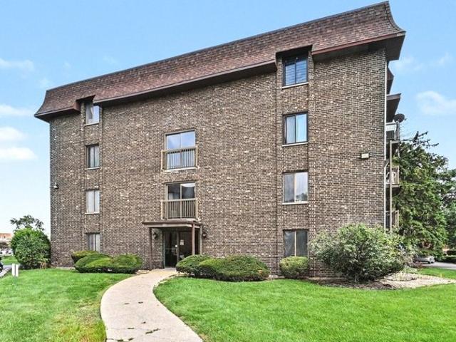 830 Elder Rd Apt 406, Homewood, IL 60430