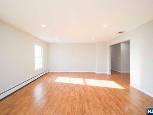 830 Elizabeth Street # 2
