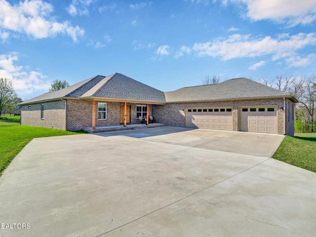 830 Keating Loop, Crossville, TN 38555