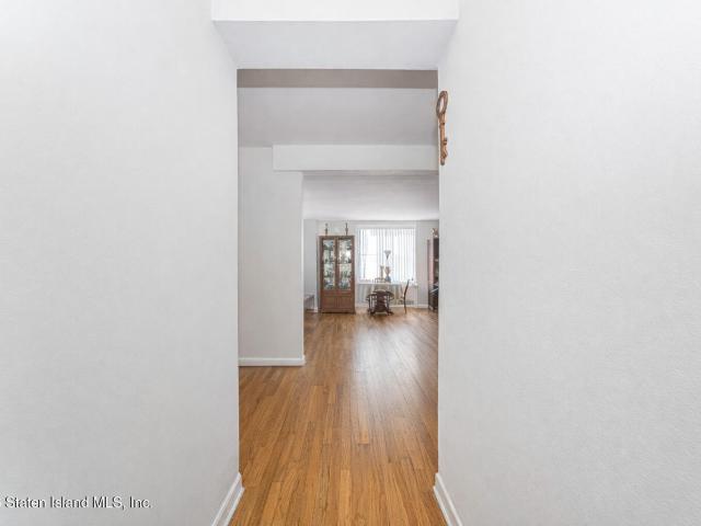 830 Howard Avenue, Unit 4H