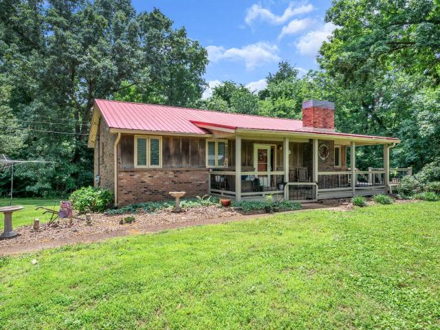 830 Hadley Rd