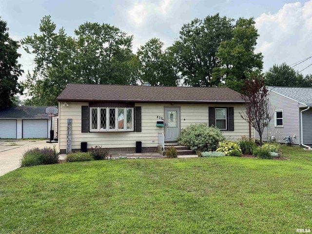 830 Olive St, Galesburg, IL 61401