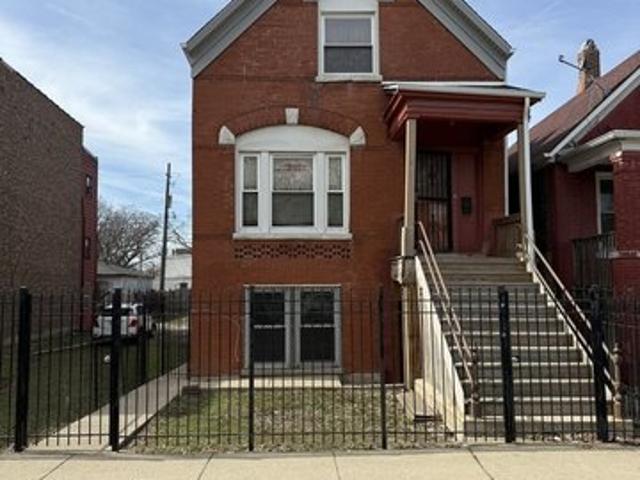 830 N Springfield Ave, Chicago, IL 60651