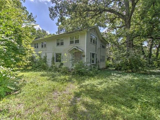 830 S 18th St, Decatur, IL 62521