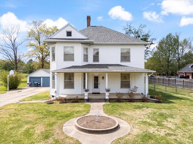 830 S Washington St, Siloam Springs, AR 72761