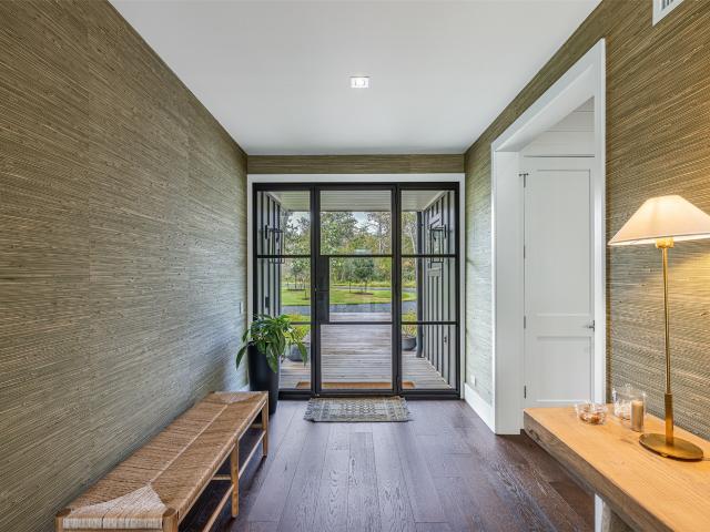 830 S Weyand Road