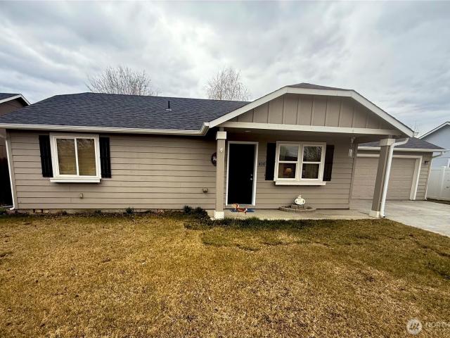 830 S Blessing St, Moses Lake, WA 98837 | MLS #2483 | Compass