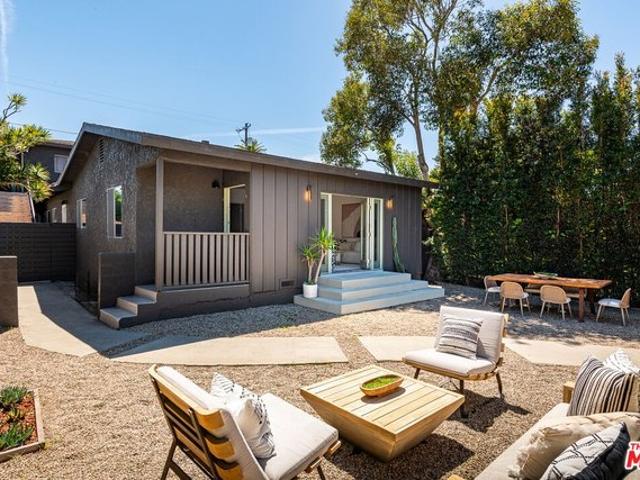 830 Palms Blvd, Venice, CA 90291