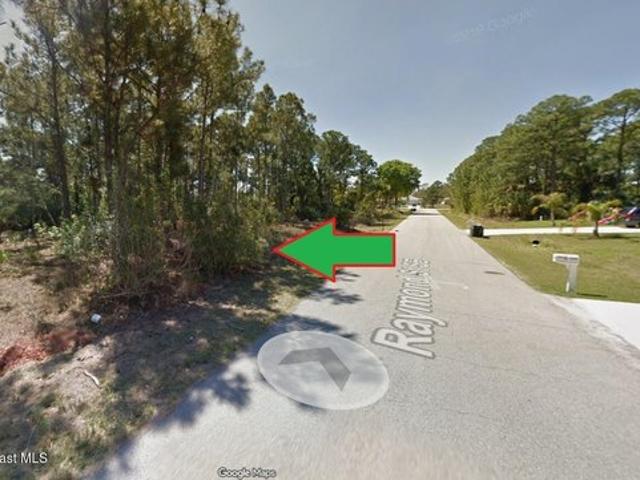 830 Raymond St SE, Palm Bay, FL 32909