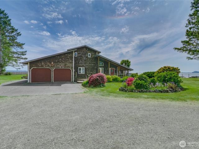 830 Riverview Ln, Chinook, WA 98614 | MLS #2503 | Compass