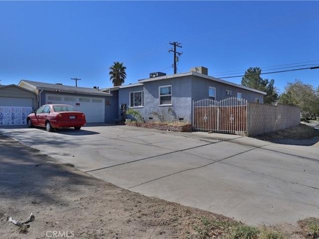 830 W Avenue J4, Lancaster, CA 93534
