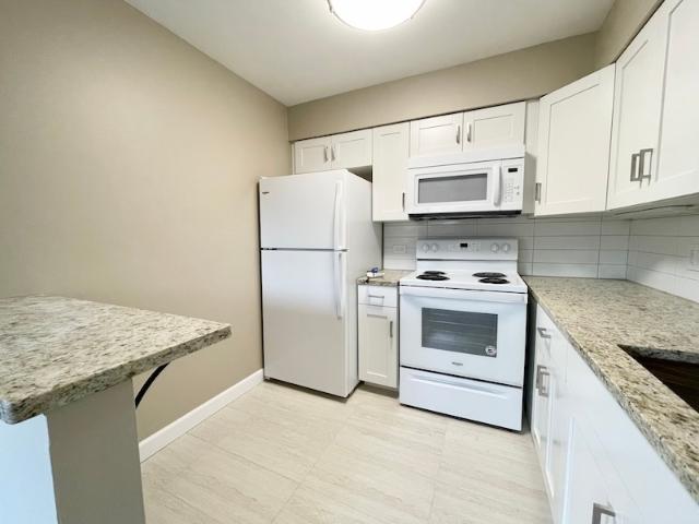 830 Waterview Circle # 3