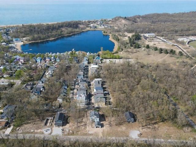 830 Washington Park Blvd, Michigan City, IN 46360