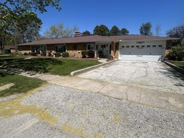 830 Third St, Pinconning, MI 48650