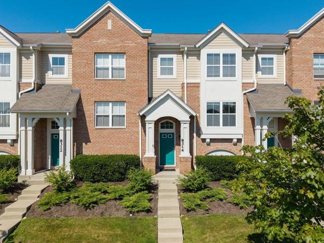 8314 Avalon Dr, Morton Grove, IL 60053