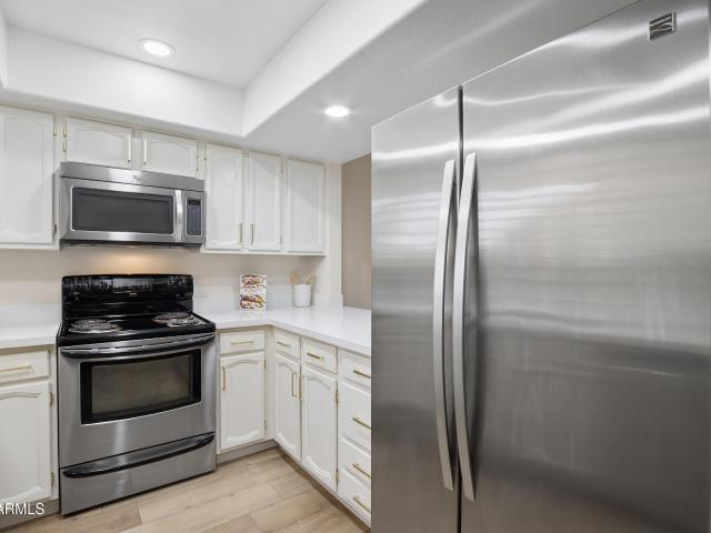 8315 N 21ST Drive # G107