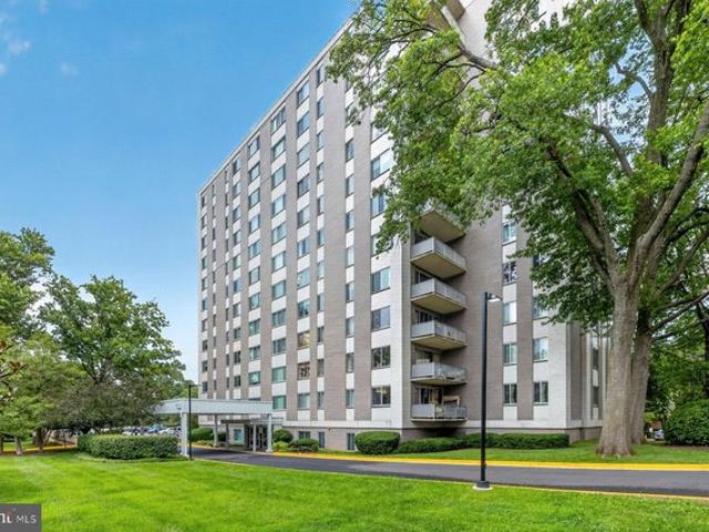 8315 N Brook Ln Unit 2 1004, Bethesda, MD 20814