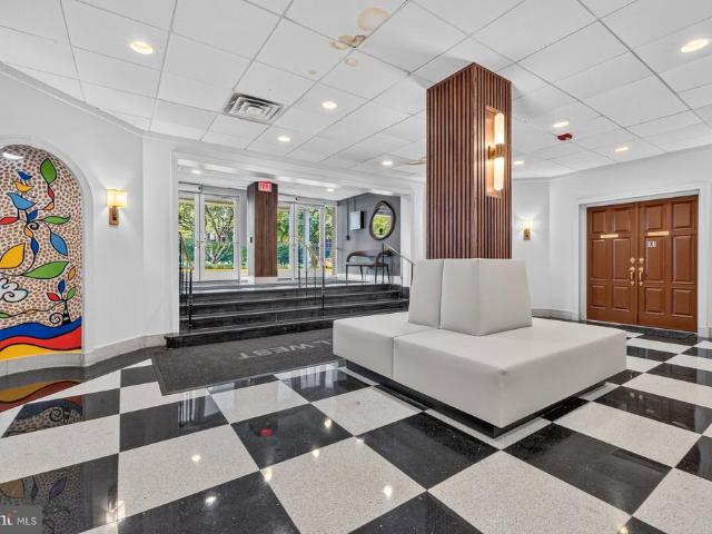8315 N Brook Lane # 2 1004