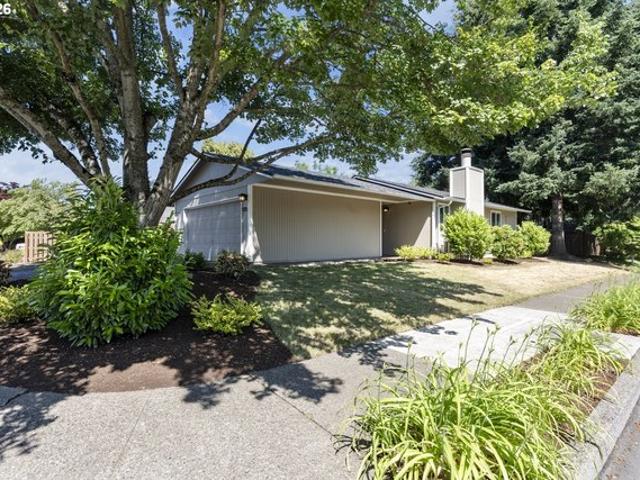 8315 SW LA Mancha Ct, Portland, OR 97224