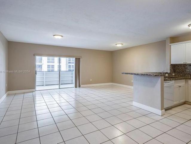 8315 SW 72nd Ave #302B, Miami, FL 33143