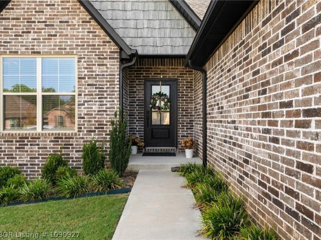 8316 Mclaren Drive