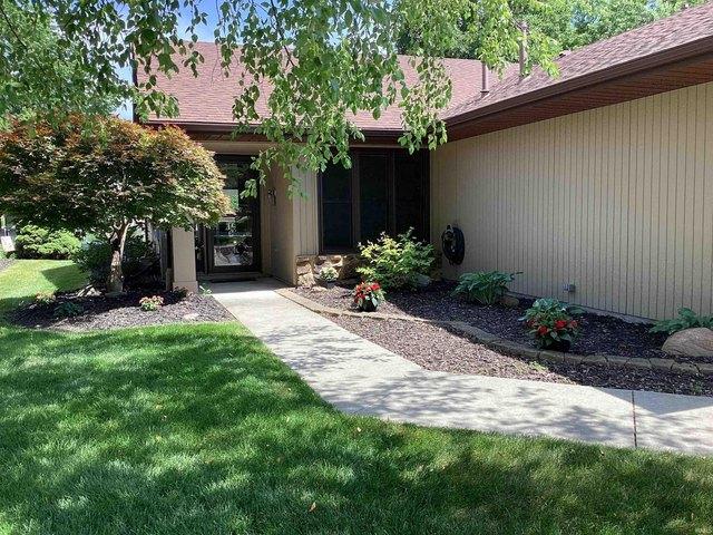 8316 Lamplighter Ct, Fort Wayne, IN 46835