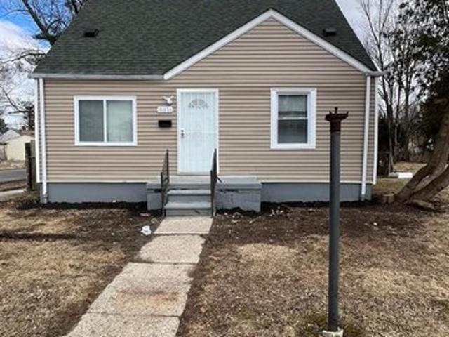 8316 Piedmont St, Detroit, MI 48228