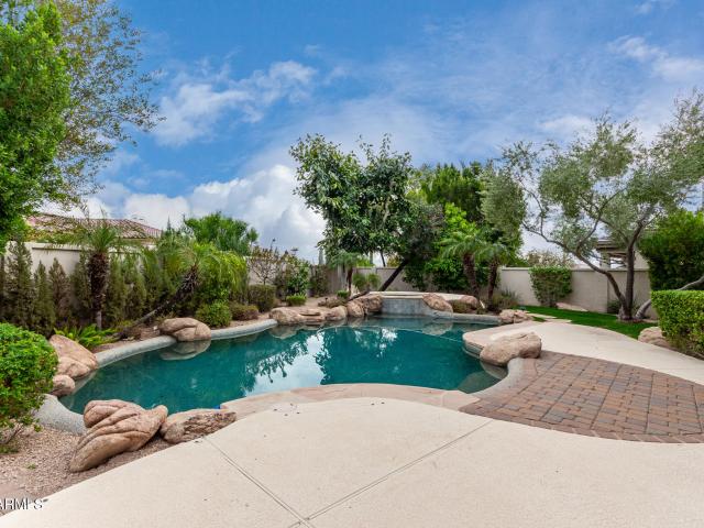 8317 E Feathersong Lane