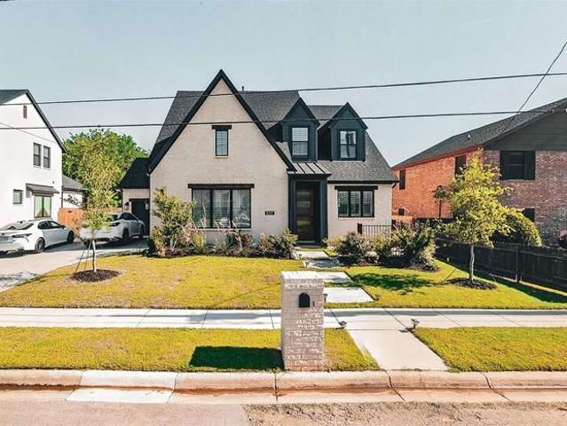 8317 Sayers Ln, North Richland Hills, TX 76182