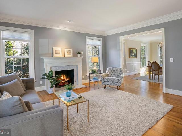 8318 Comanche Court