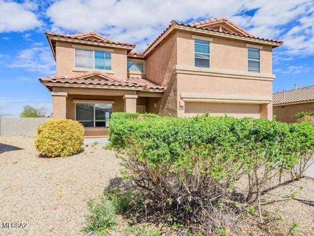 8318 S Hunnic Dr, Tucson, AZ 85747