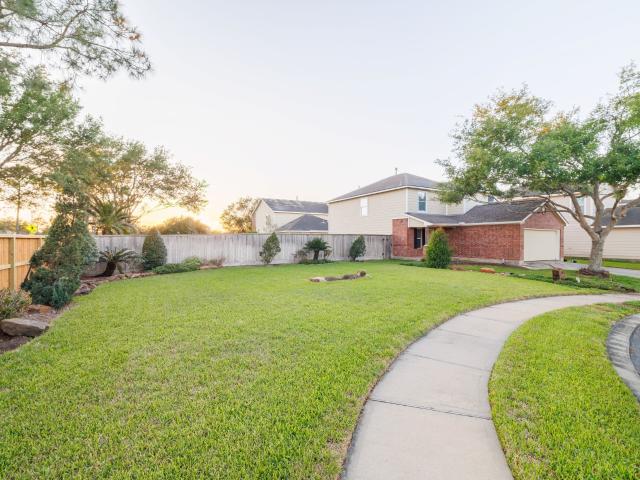 8318 Tartan Court