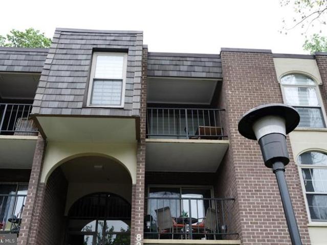 8318 Tobin Rd #34, Annandale, VA 22003