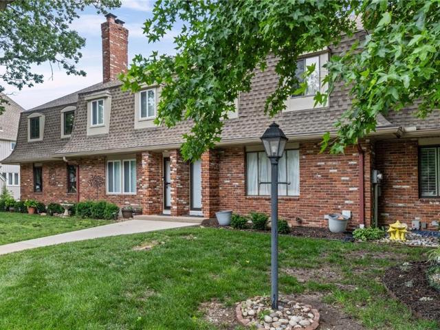 8311 NW Waukomis Drive